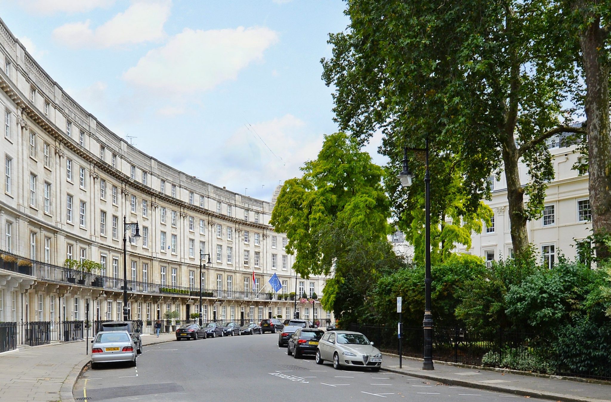 London £5m-plus market on hold as Budget approaches - Property Industry Eye